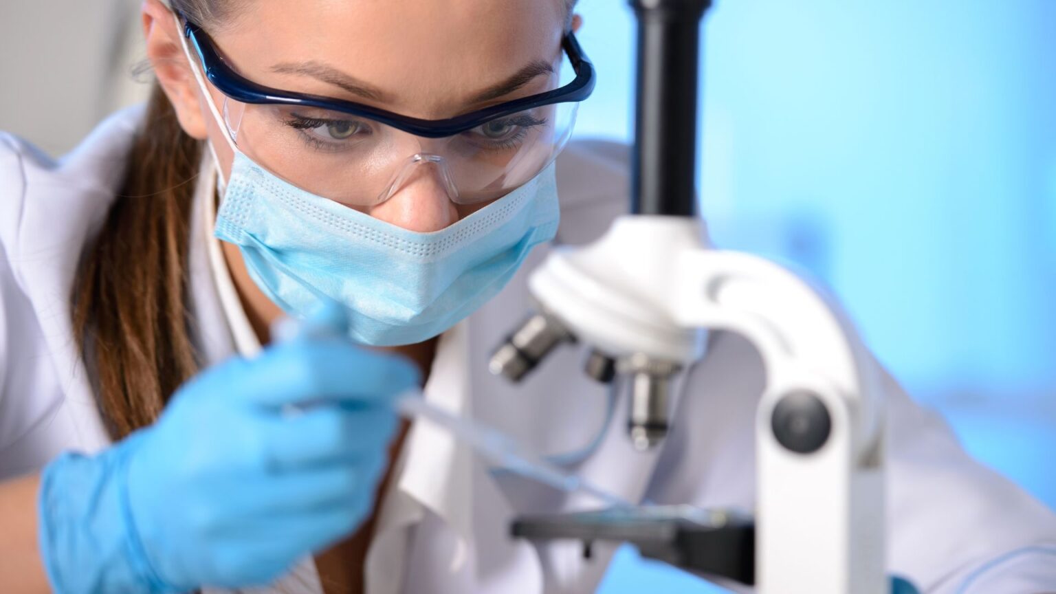 Can Stem Cells Help Heal a Rotator Cuff Tear? - Stem Cell Clinic Mexico
